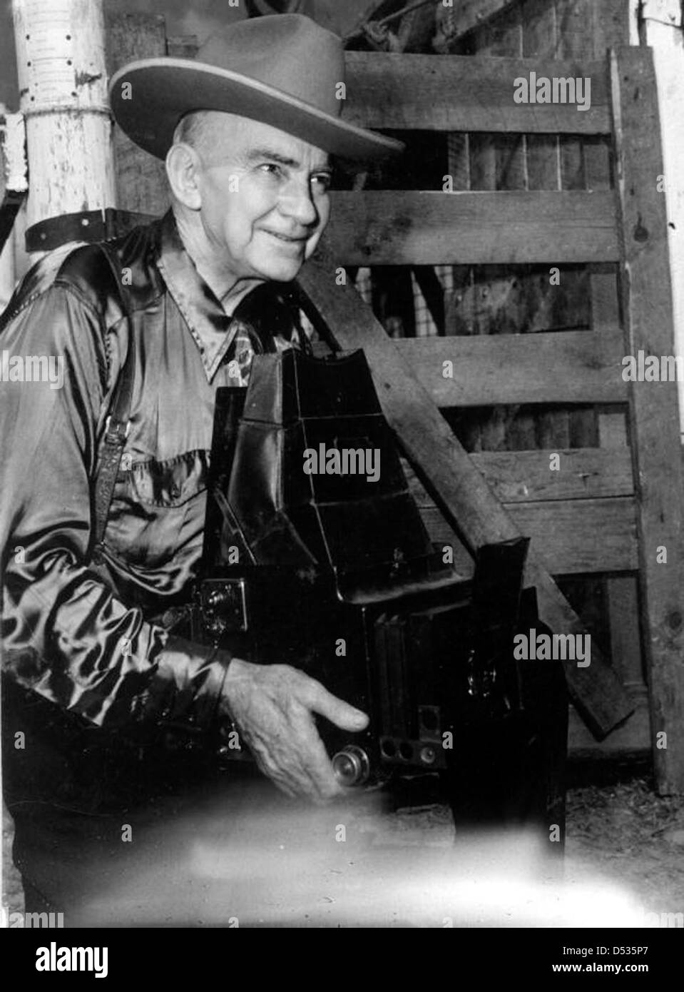 Rodeo photographer ralph doubleday camera hi-res stock photography and ...