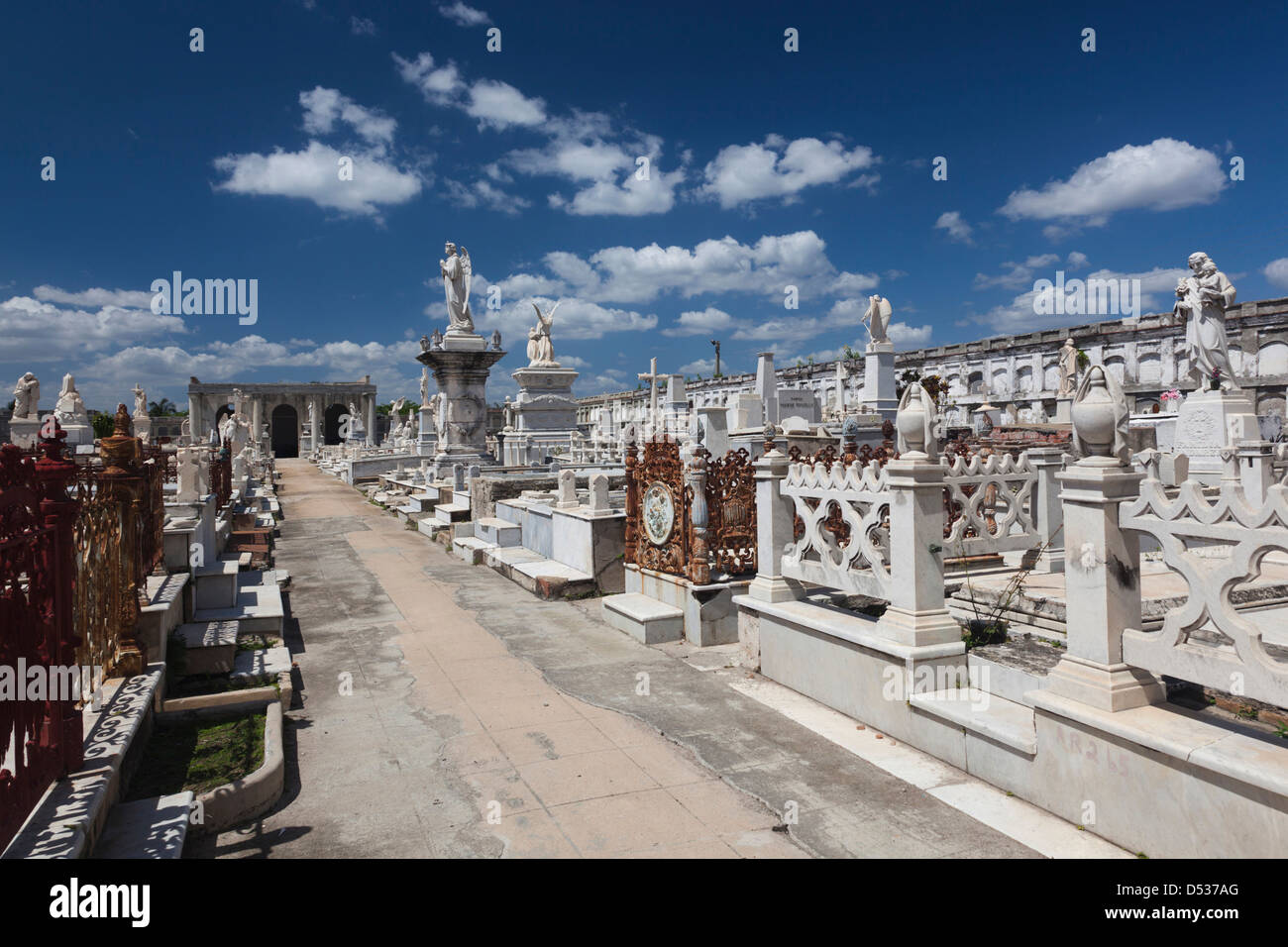 La reina cemetery hi-res stock photography and images - Alamy