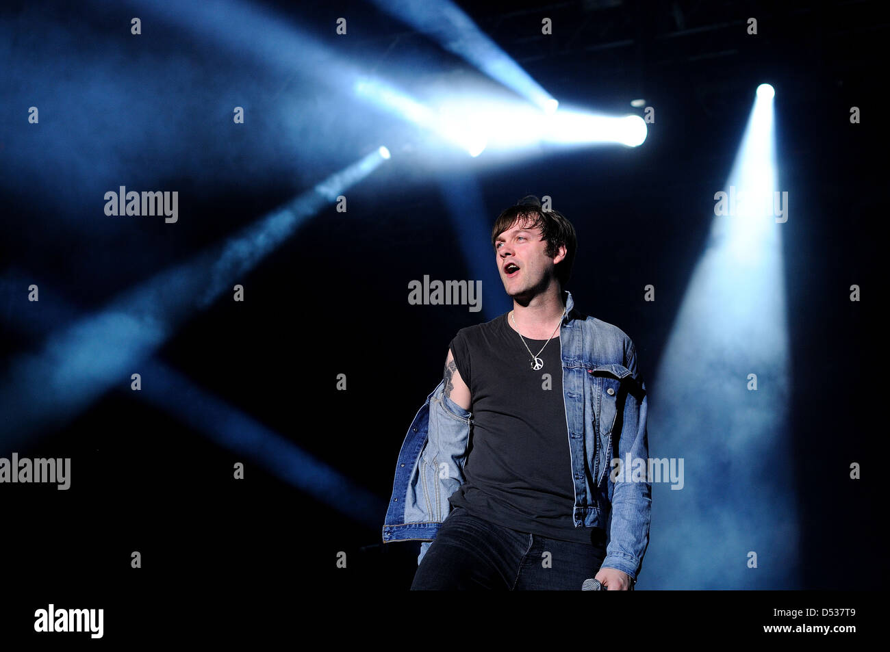 Tom meighan singer hi-res stock photography and images - Alamy