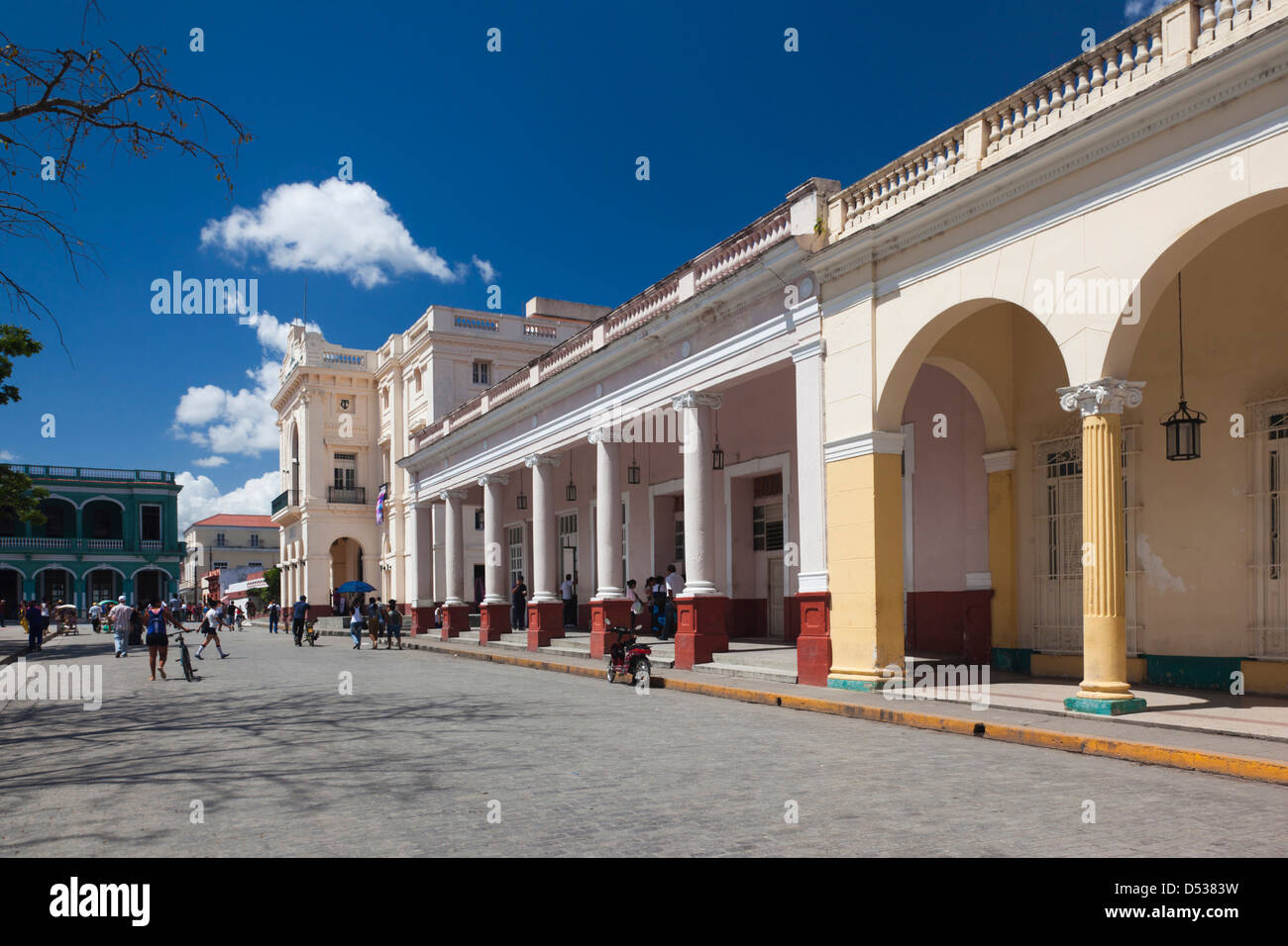 Cuba, Santa Clara Province, Santa Clara, Parque Vidal park and Teatro ...