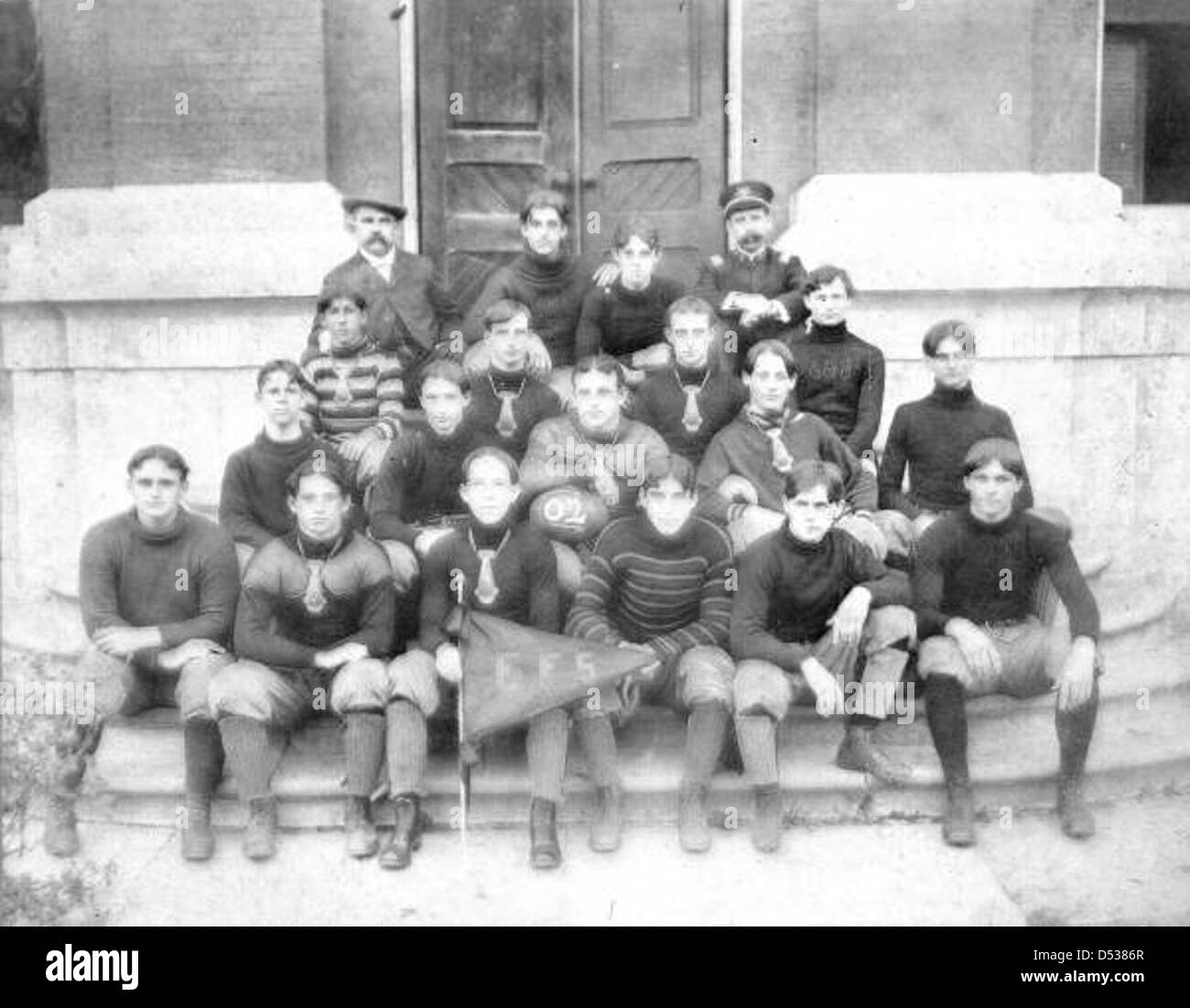 Football game from early 1900s hi-res stock photography and images - Alamy