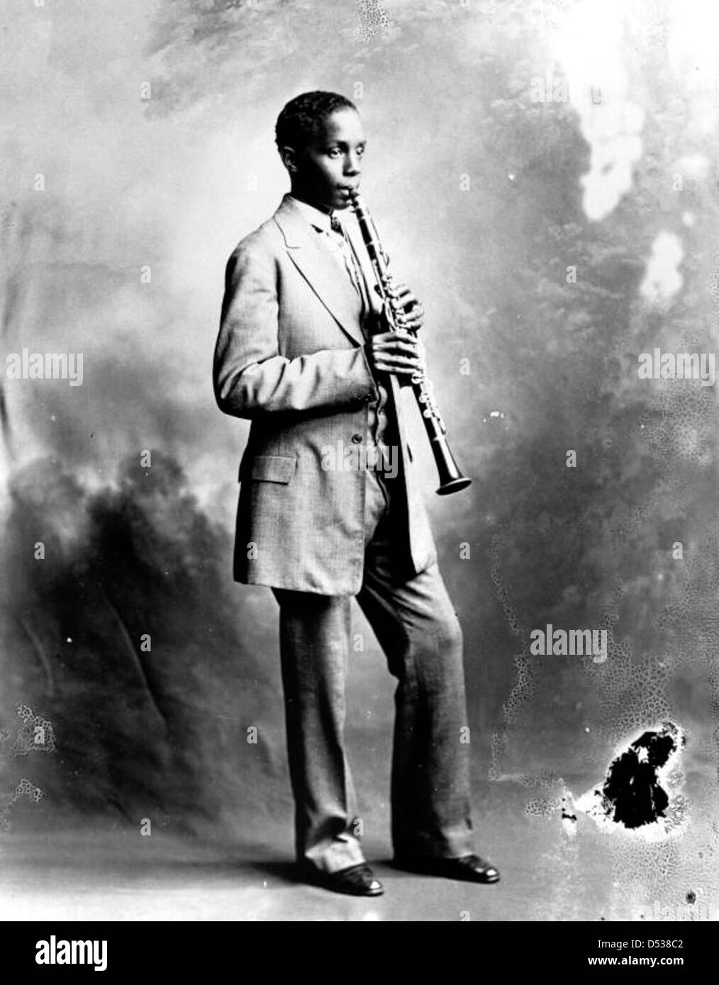 Clarinet player hi-res stock photography and images - Alamy