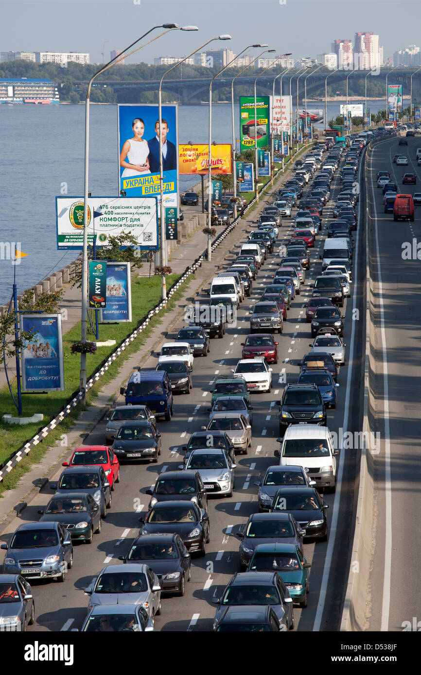Major traffic jam hi-res stock photography and images - Alamy