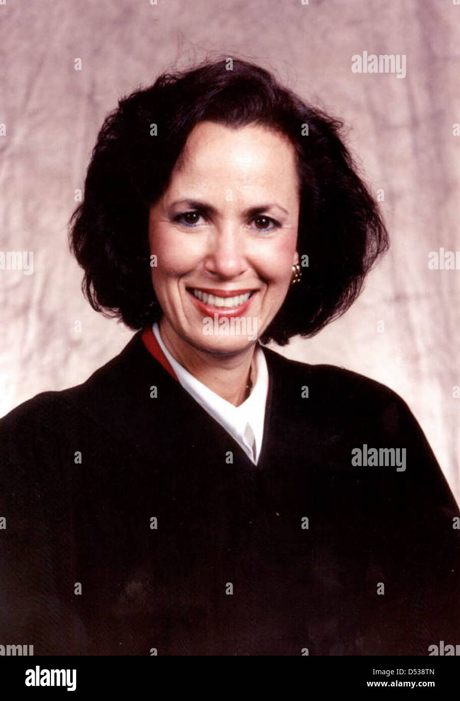 Barbara J. Pariente, Chief Justice of the Florida Supreme Court, is a ...