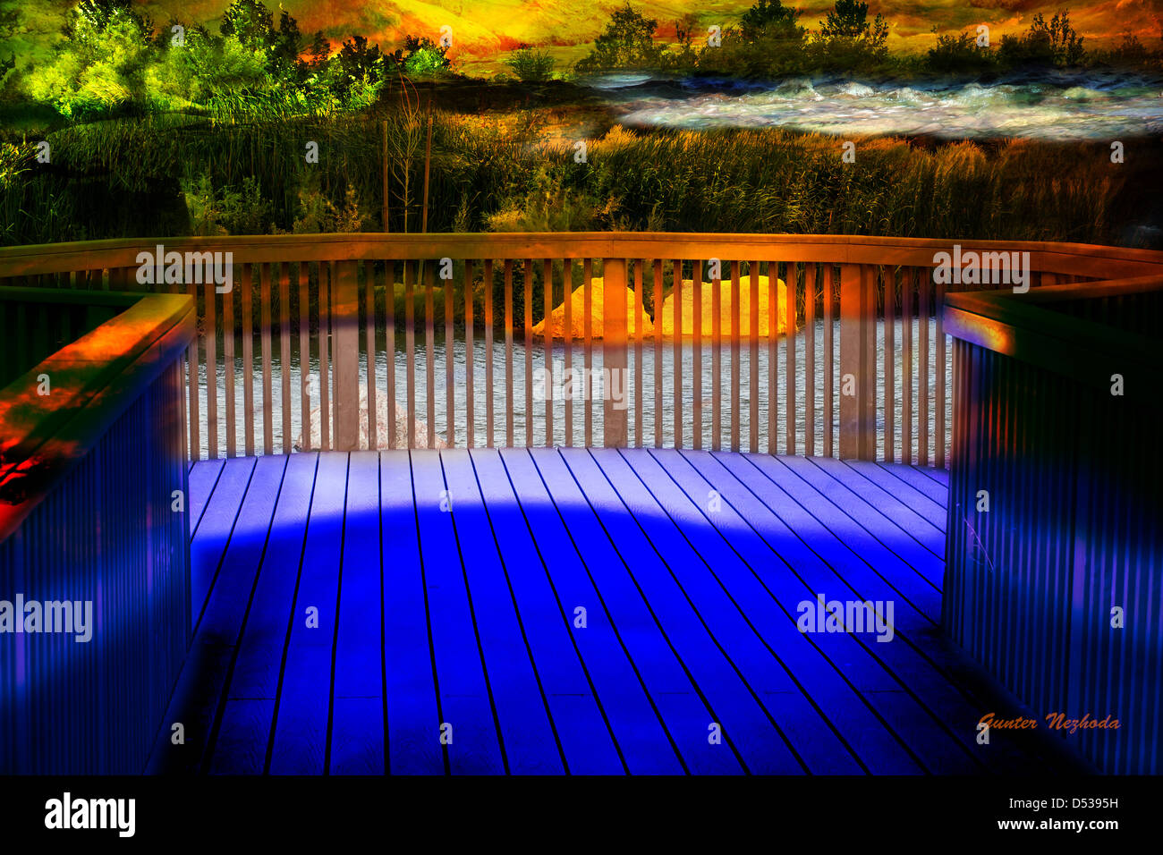 lookout boardwalk on a lake Stock Photo - Alamy
