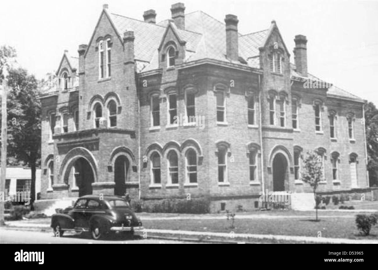 The Old Calhoun County Courthouse in Blountstown, Florida, is an ...