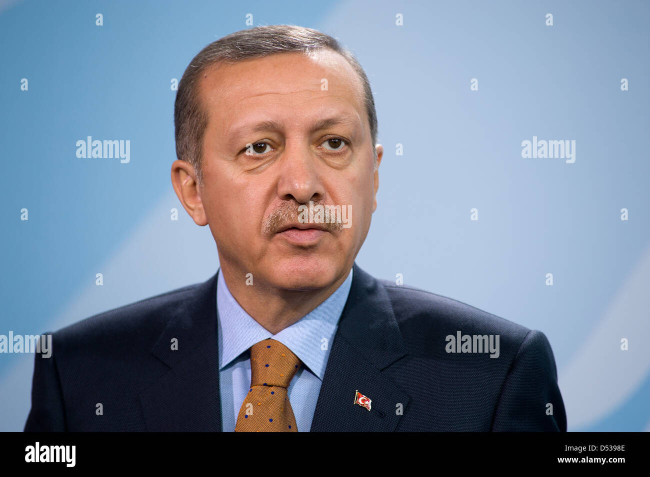 Prime minister of turkey hi-res stock photography and images - Alamy