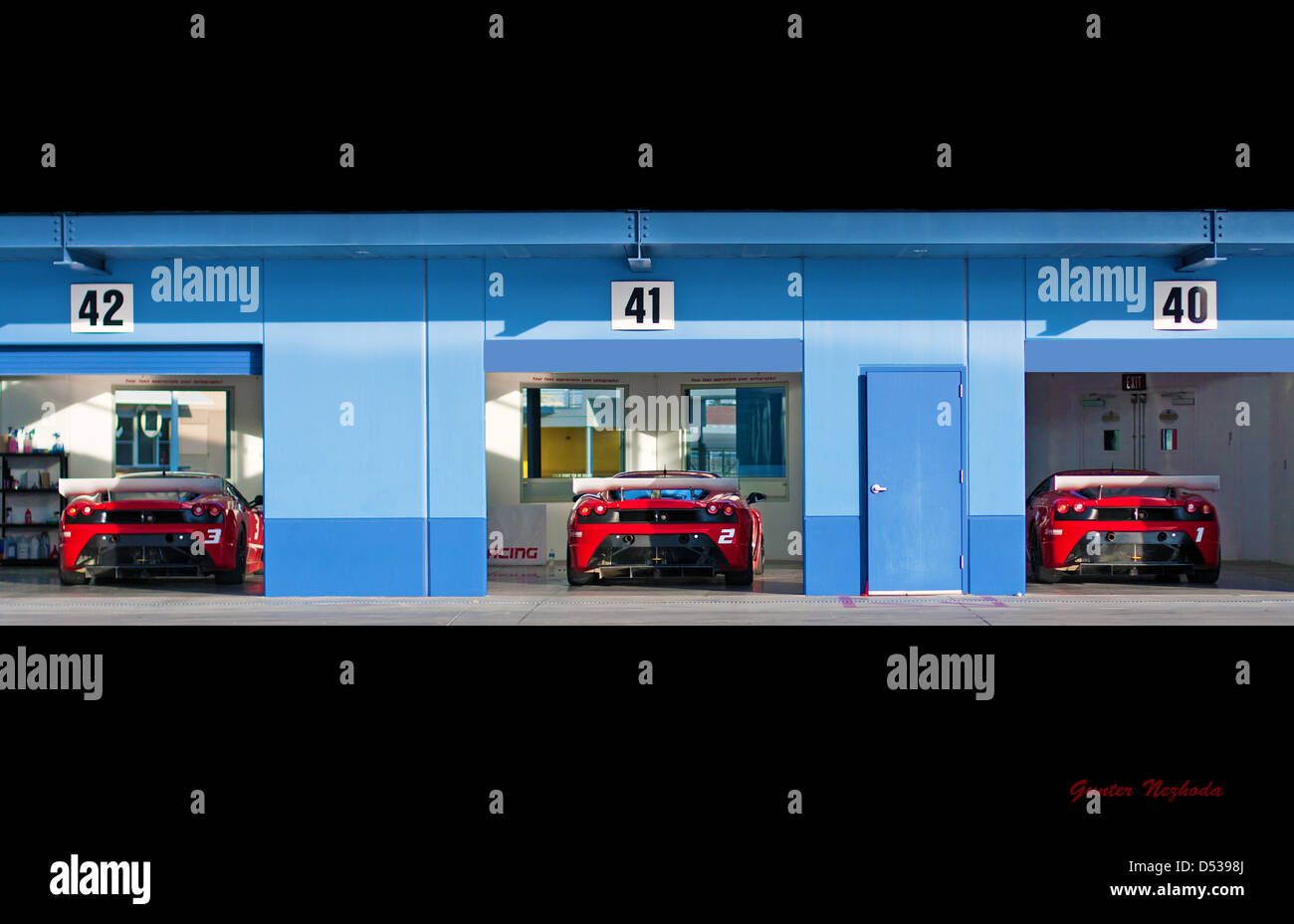 Ferrari pit hi-res stock photography and images - Alamy