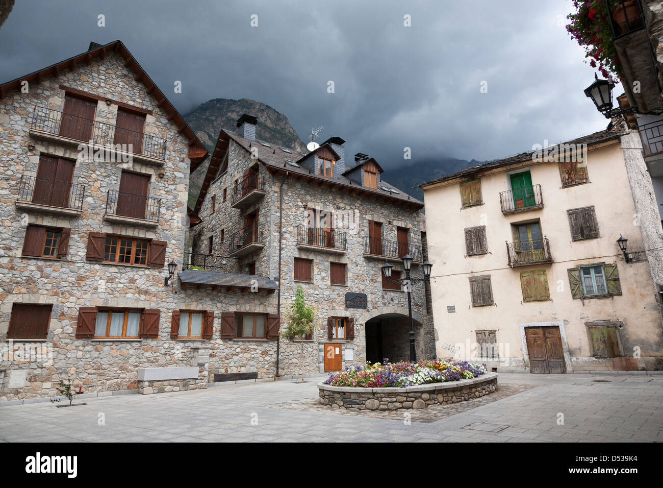 Plaza Sancho in the village of Benasque in the Spanish Pyrenees ...