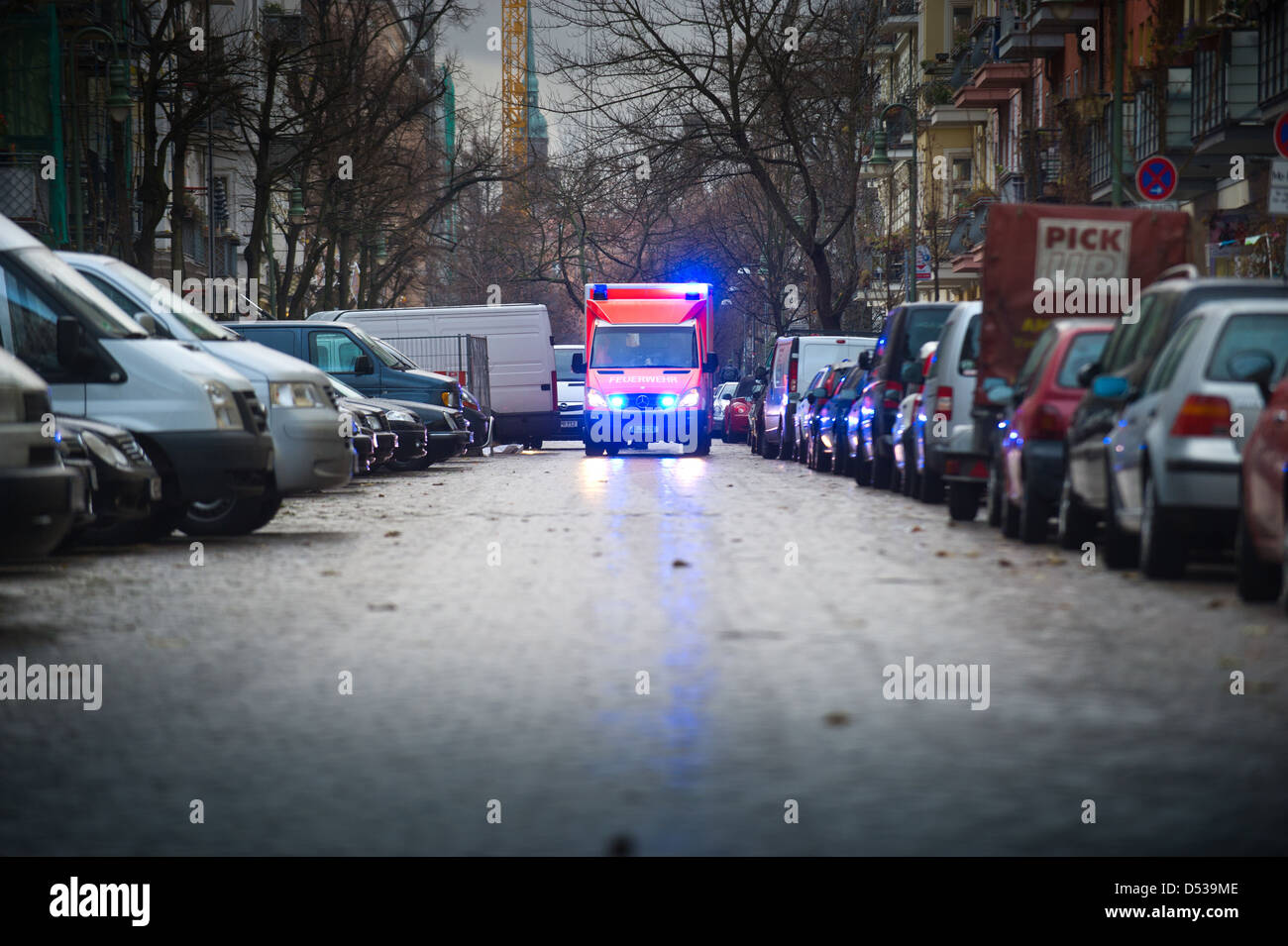 Ambulance germany berlin hi-res stock photography and images - Alamy