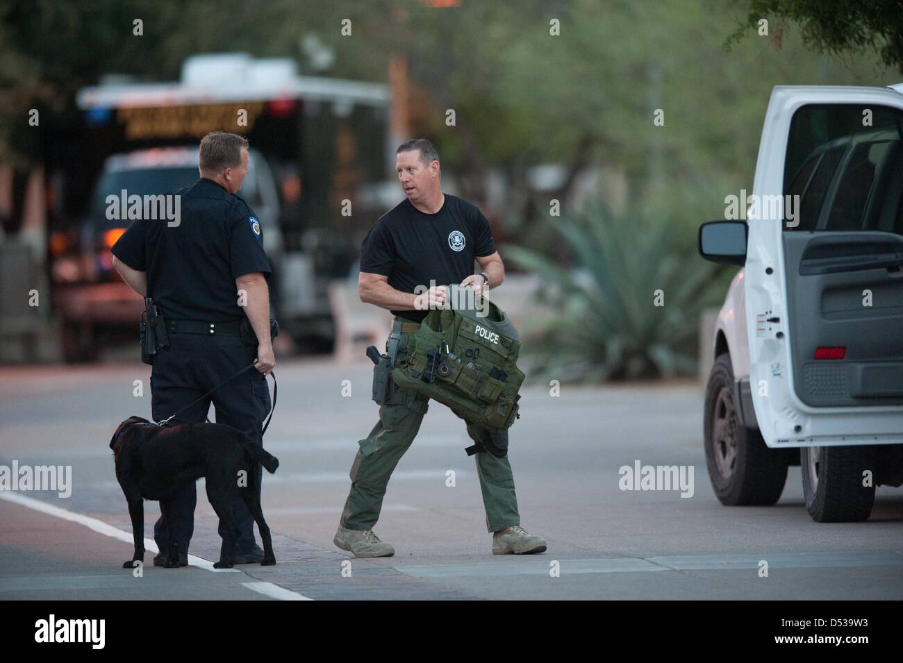 Tactical police units hi-res stock photography and images - Alamy