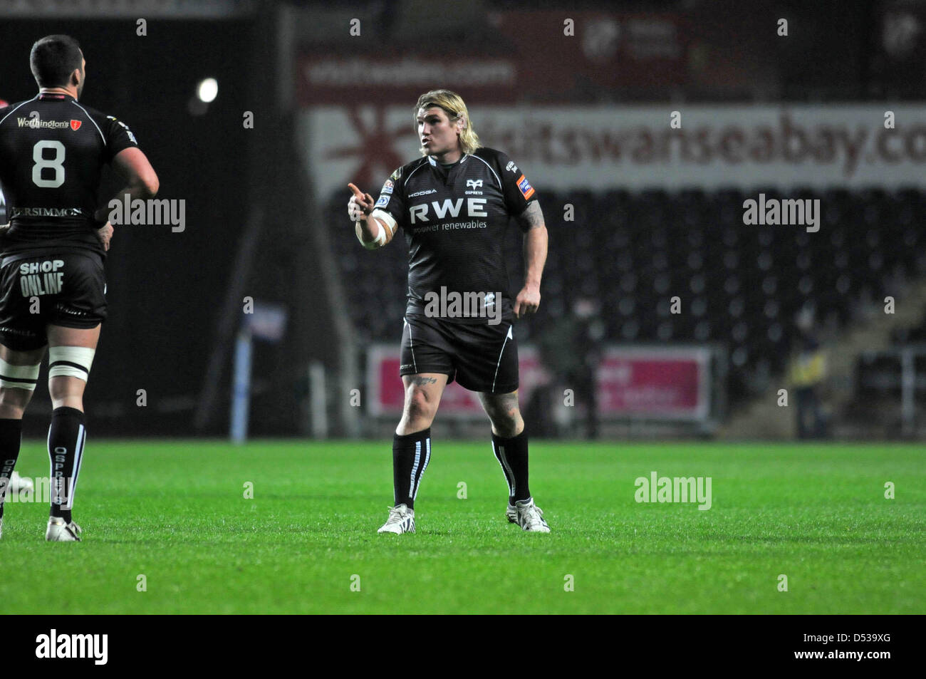 Richard thomas wales hi-res stock photography and images - Alamy