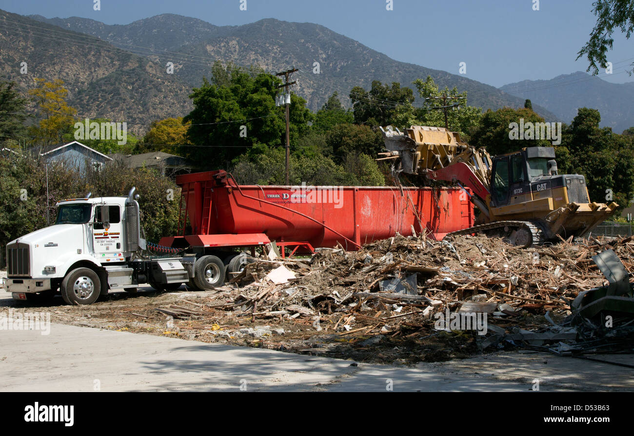 Debris Removal Stock Photos & Debris Removal Stock Images - Alamy