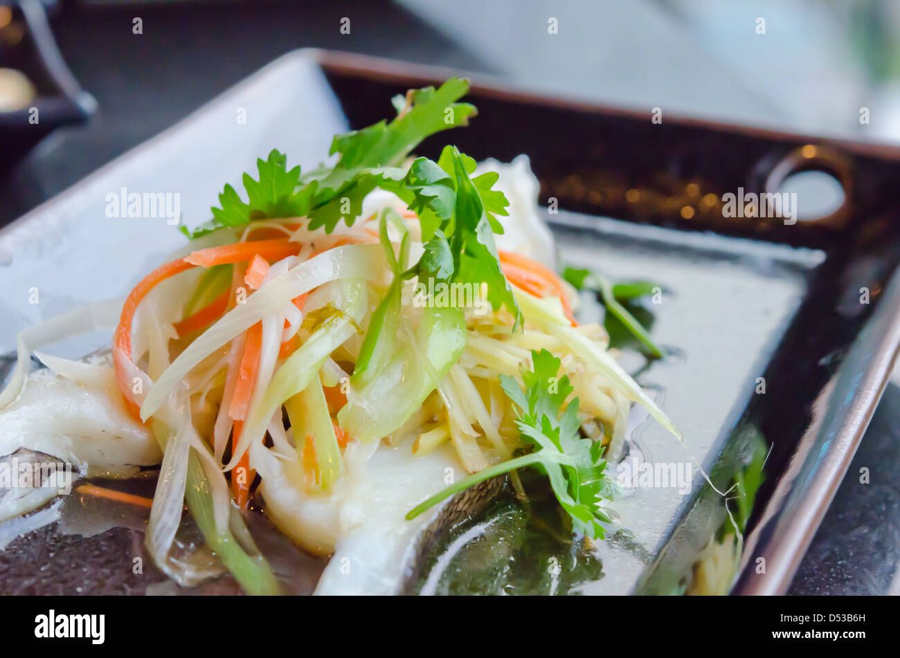 White fish hi-res stock photography and images - Alamy