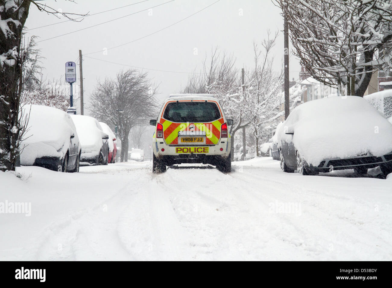 Police car snow uk hi-res stock photography and images - Alamy