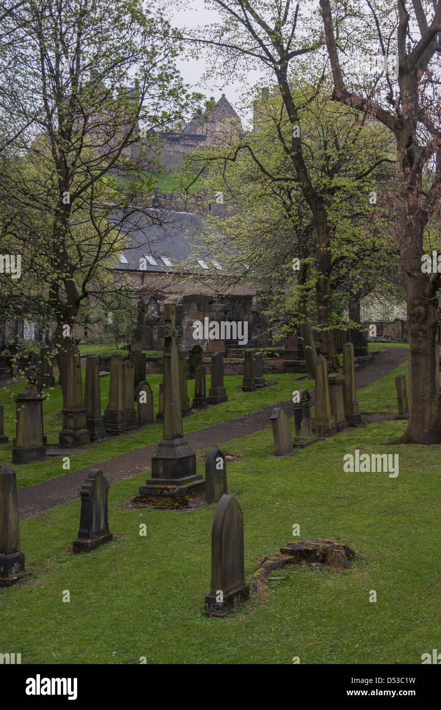 Edinburgh cemetery hi-res stock photography and images - Alamy