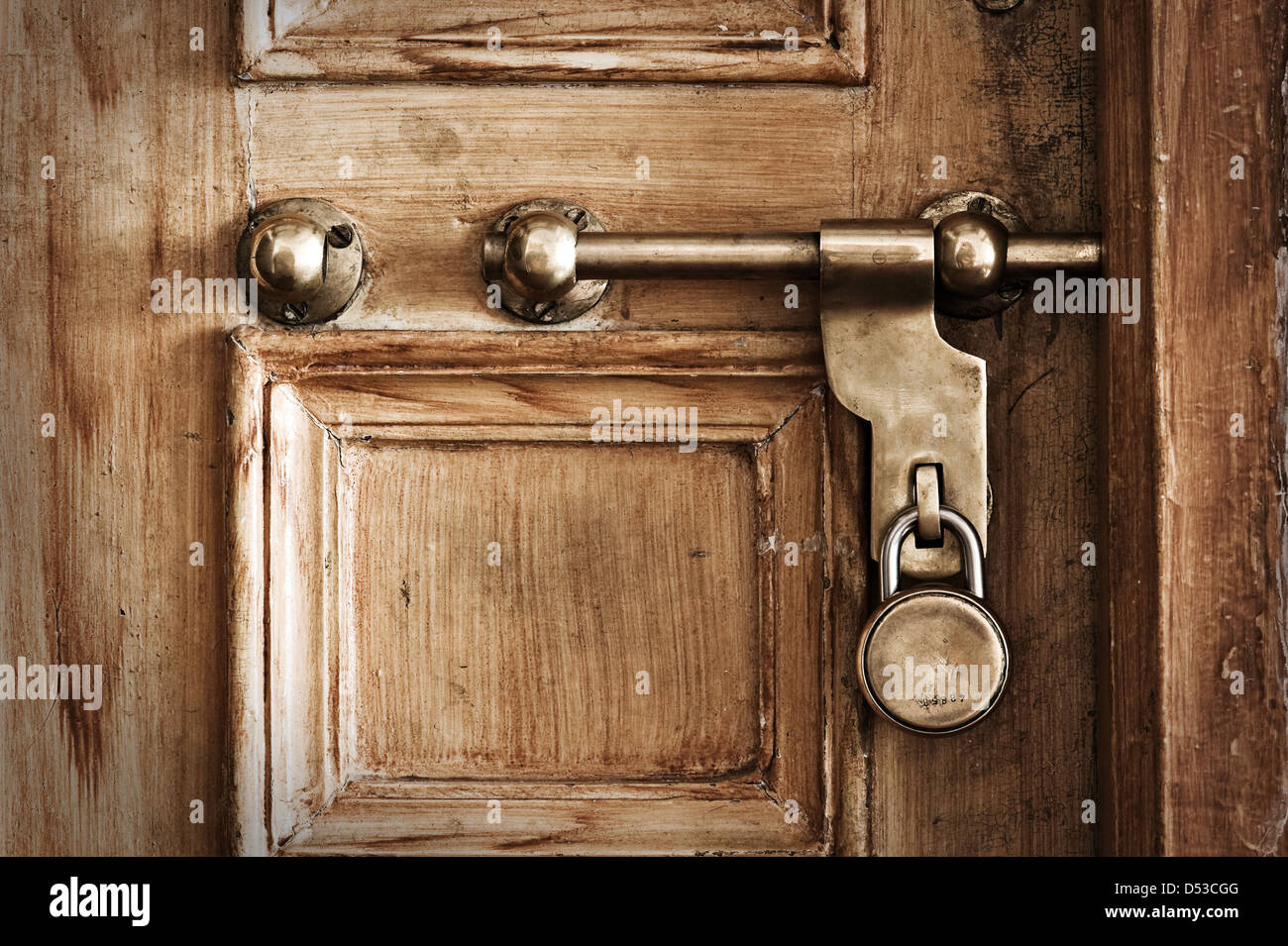 old door and lock closeup Stock Photo - Alamy