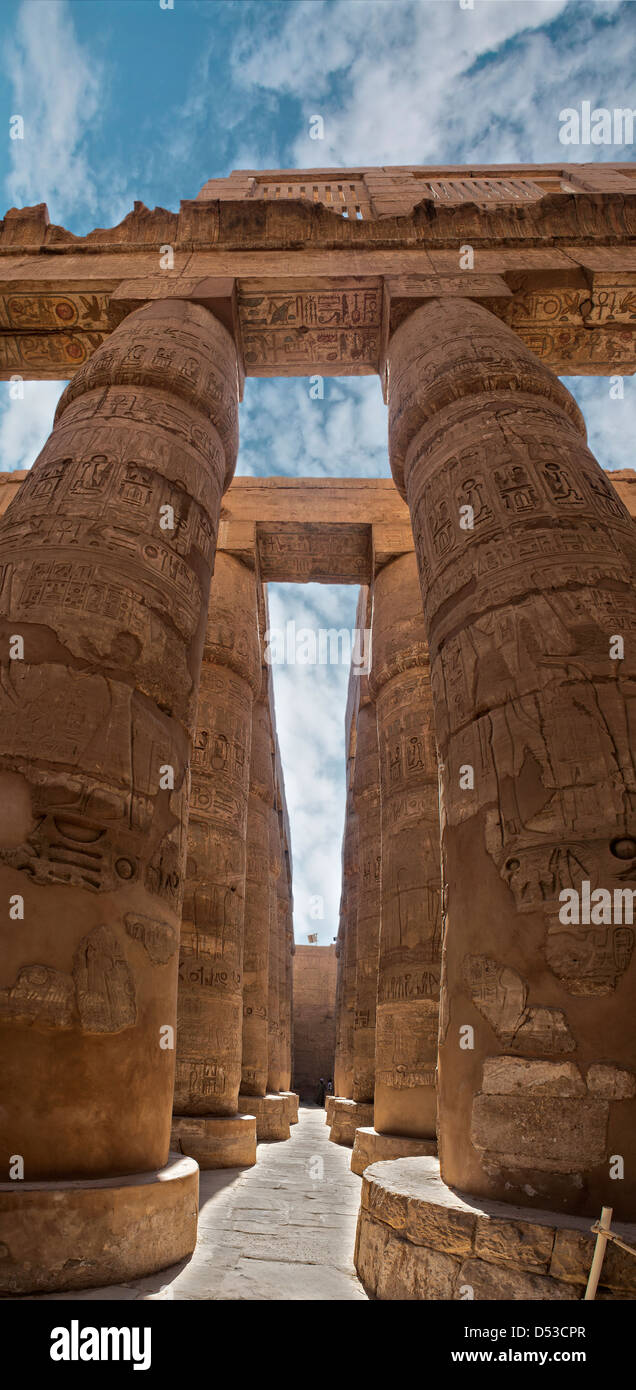 Egypt statue detail hi-res stock photography and images - Alamy