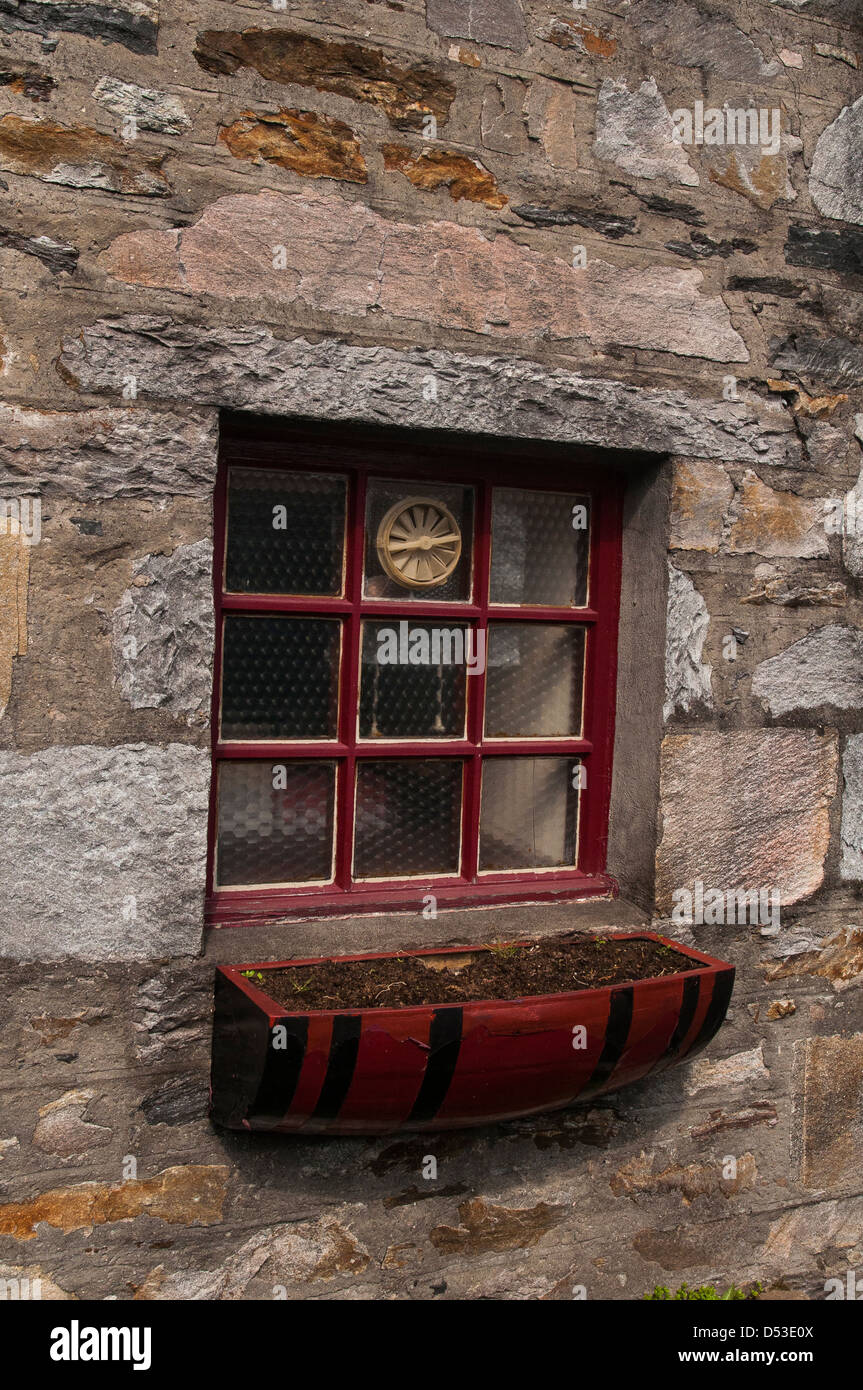 Whisky distillery exterior Stock Photo - Alamy