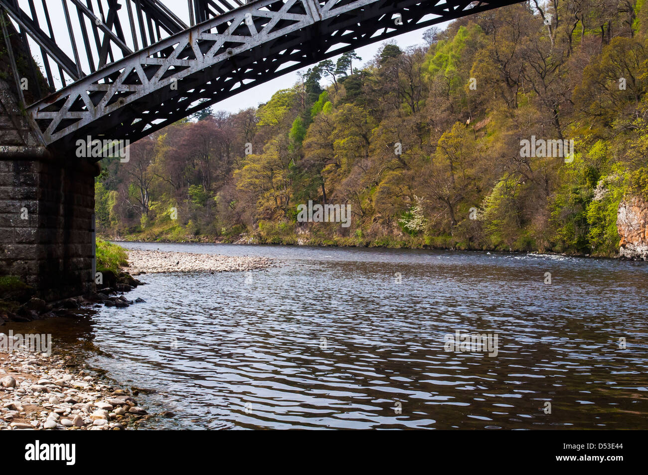 River spey bridge hi-res stock photography and images - Alamy