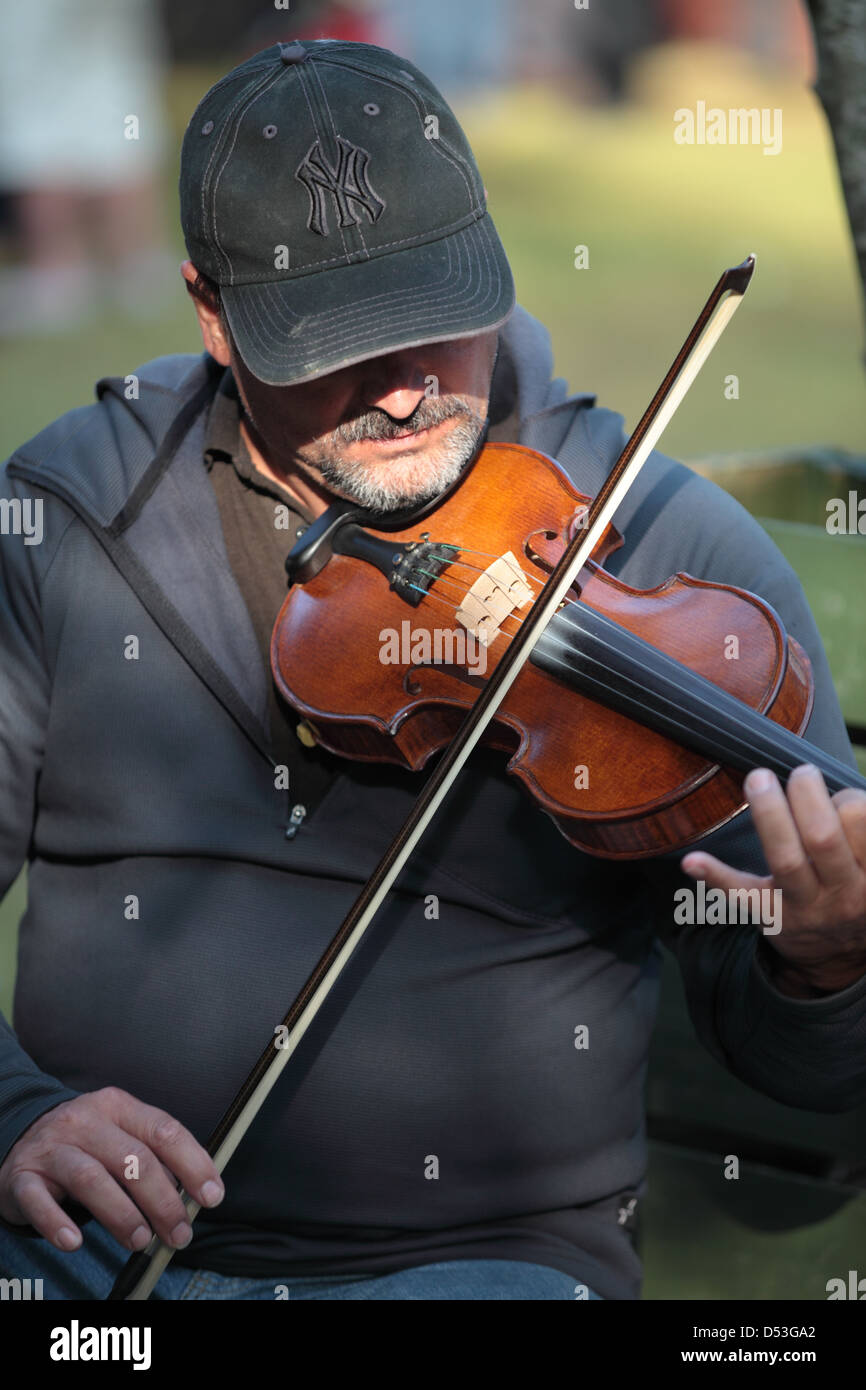 Didmarton Bluegrass Music Festival, Gloucestershire UK Stock Photo - Alamy