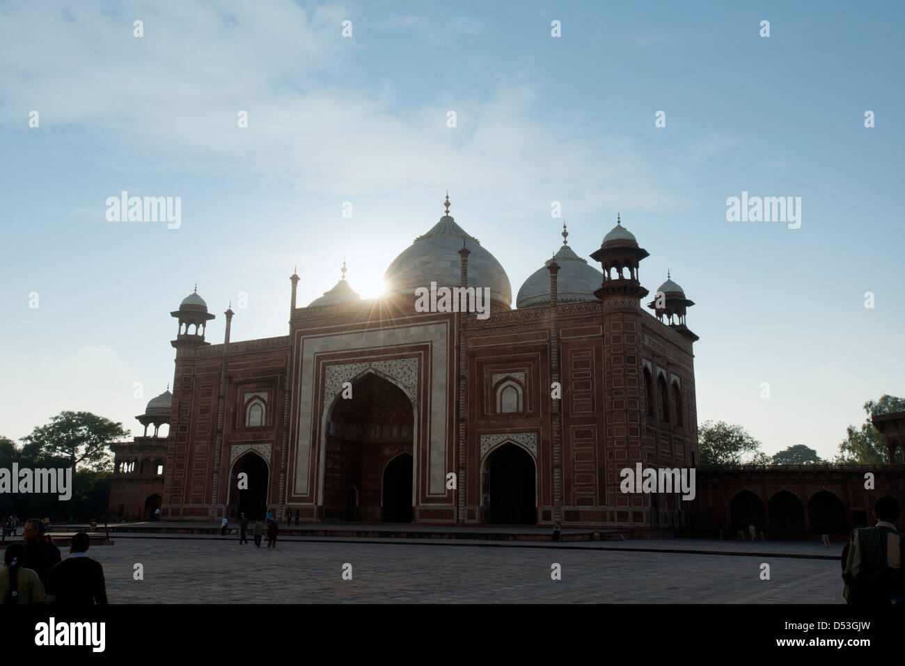 Mosque of Taj Mahal, Agra, Uttar Pradesh, India Stock Photo - Alamy