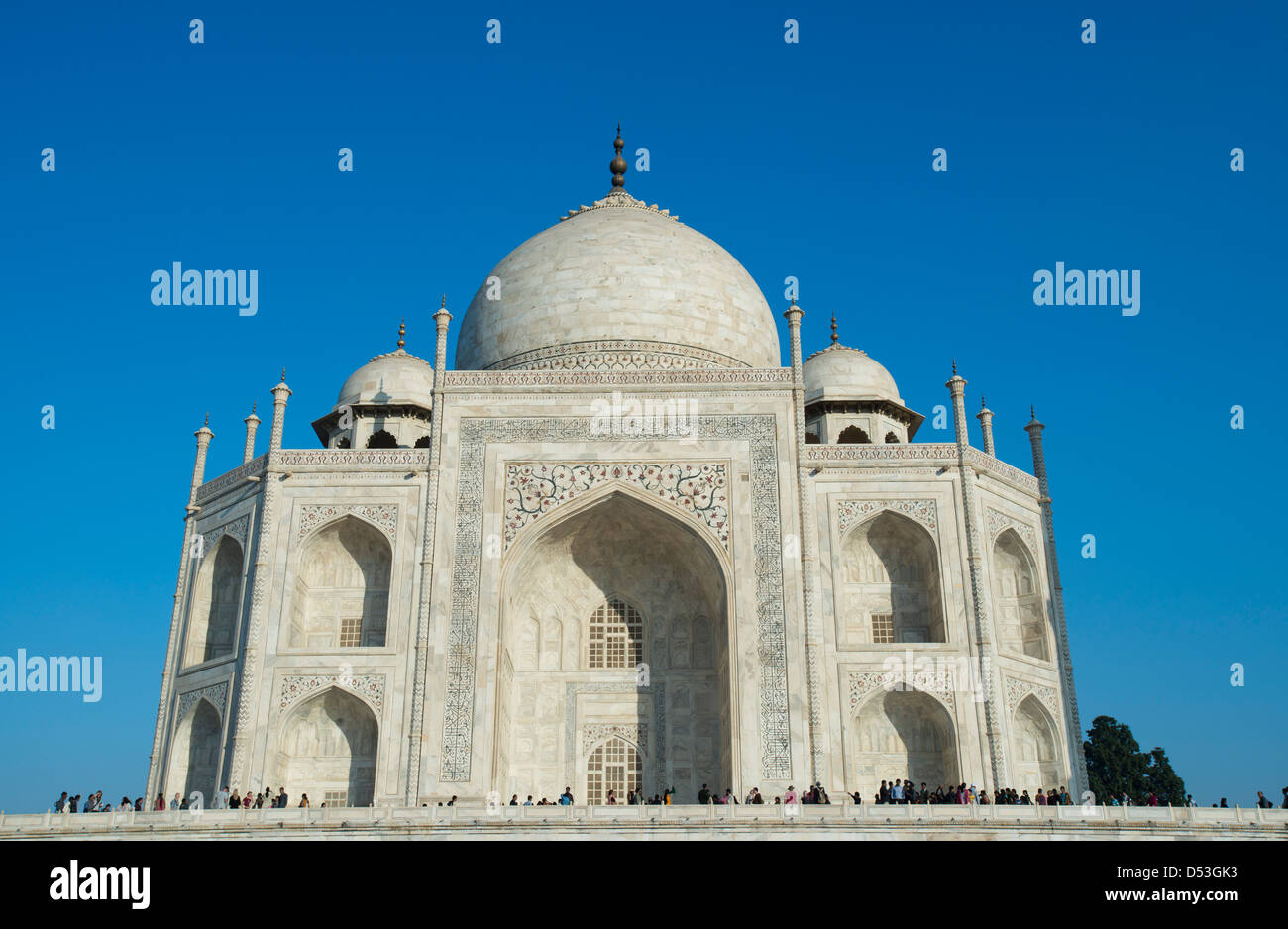Low angle view taj mahal hi-res stock photography and images - Alamy