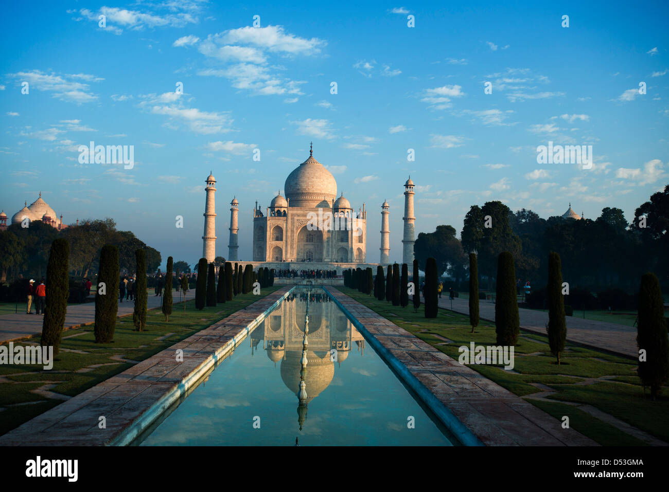 Early morning view of the Taj Mahal with reflection, Agra, Uttar ...