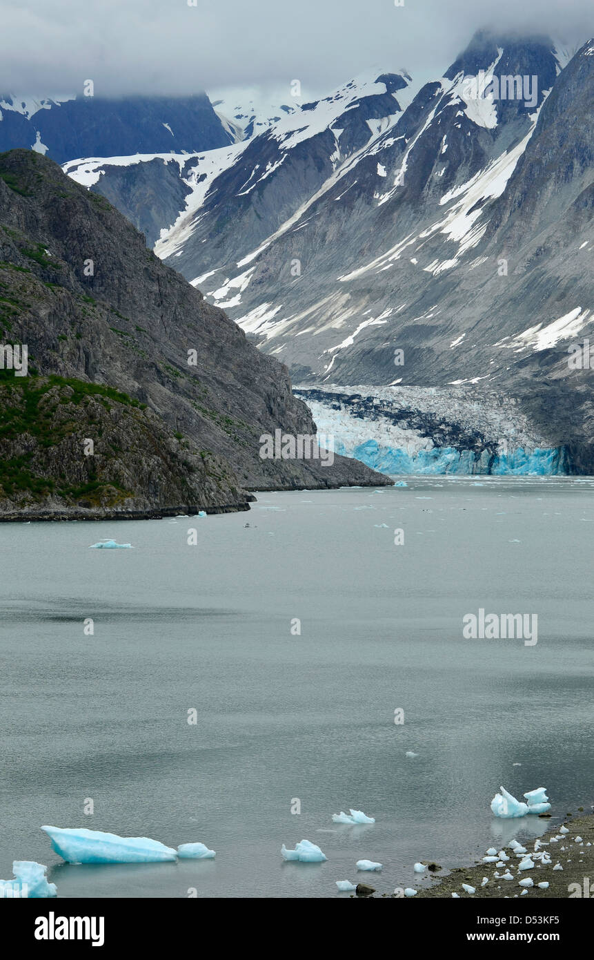 Bay of alaska hi-res stock photography and images - Alamy