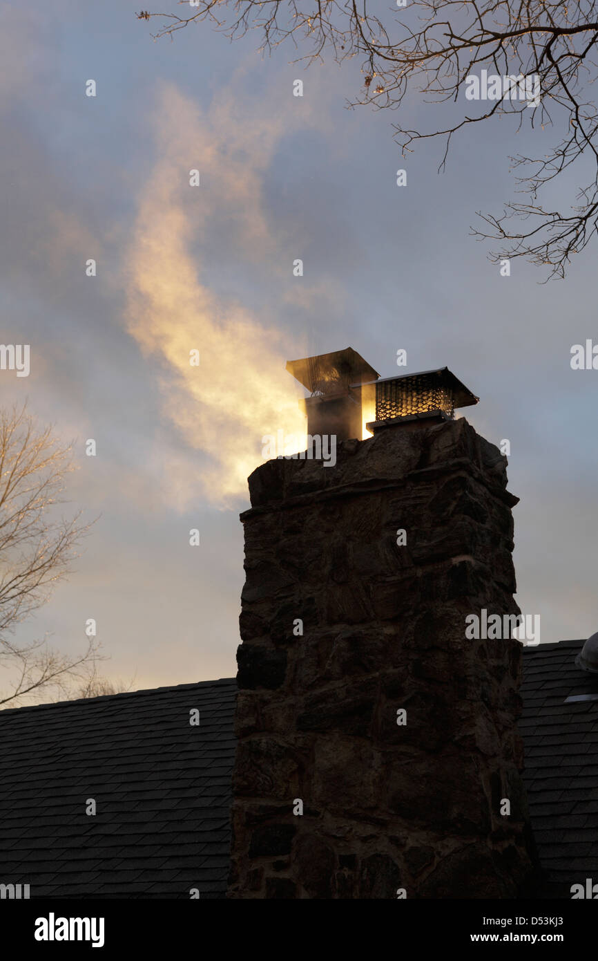 Chimneys with smoke hi-res stock photography and images - Alamy