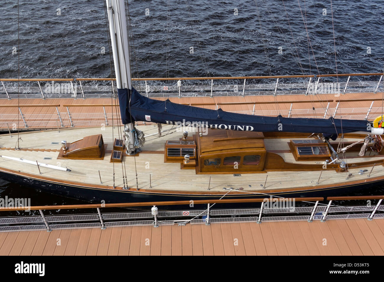 Royal racing yacht bloodhound hi-res stock photography and images - Alamy