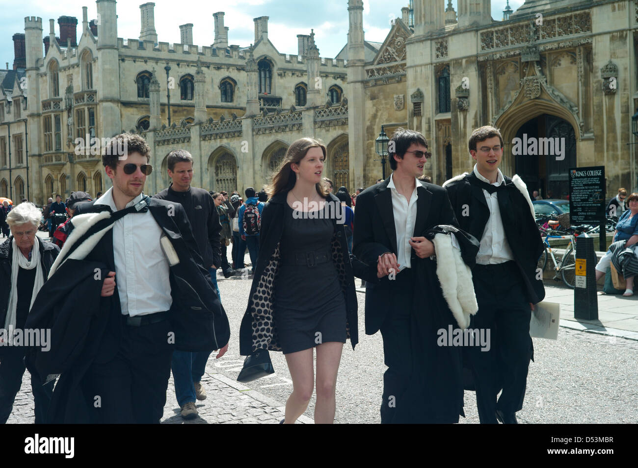 Cambridge Graduation Day, Cambridge, England, May 2010. Bustling ...