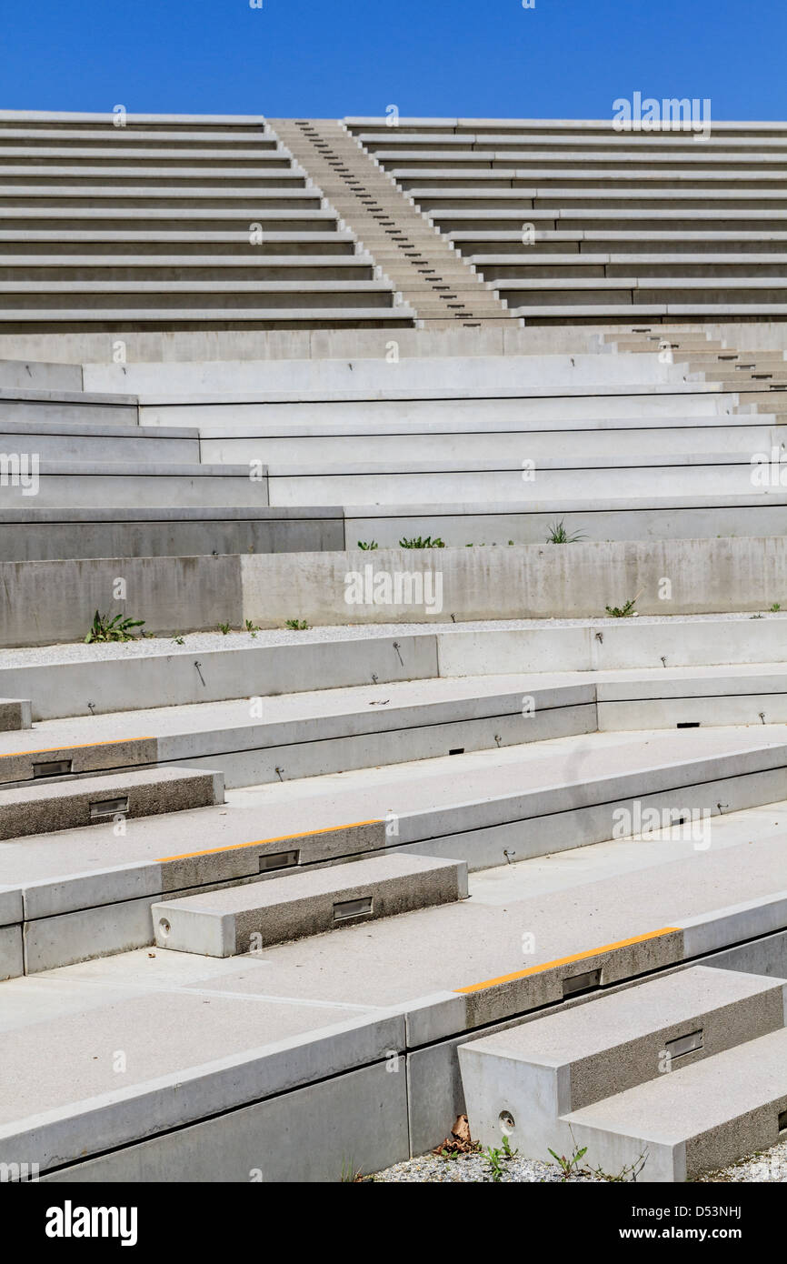 Modern amphitheater stairs Stock Photo - Alamy Modern amphitheater stairs Stock Photo - Alamy
