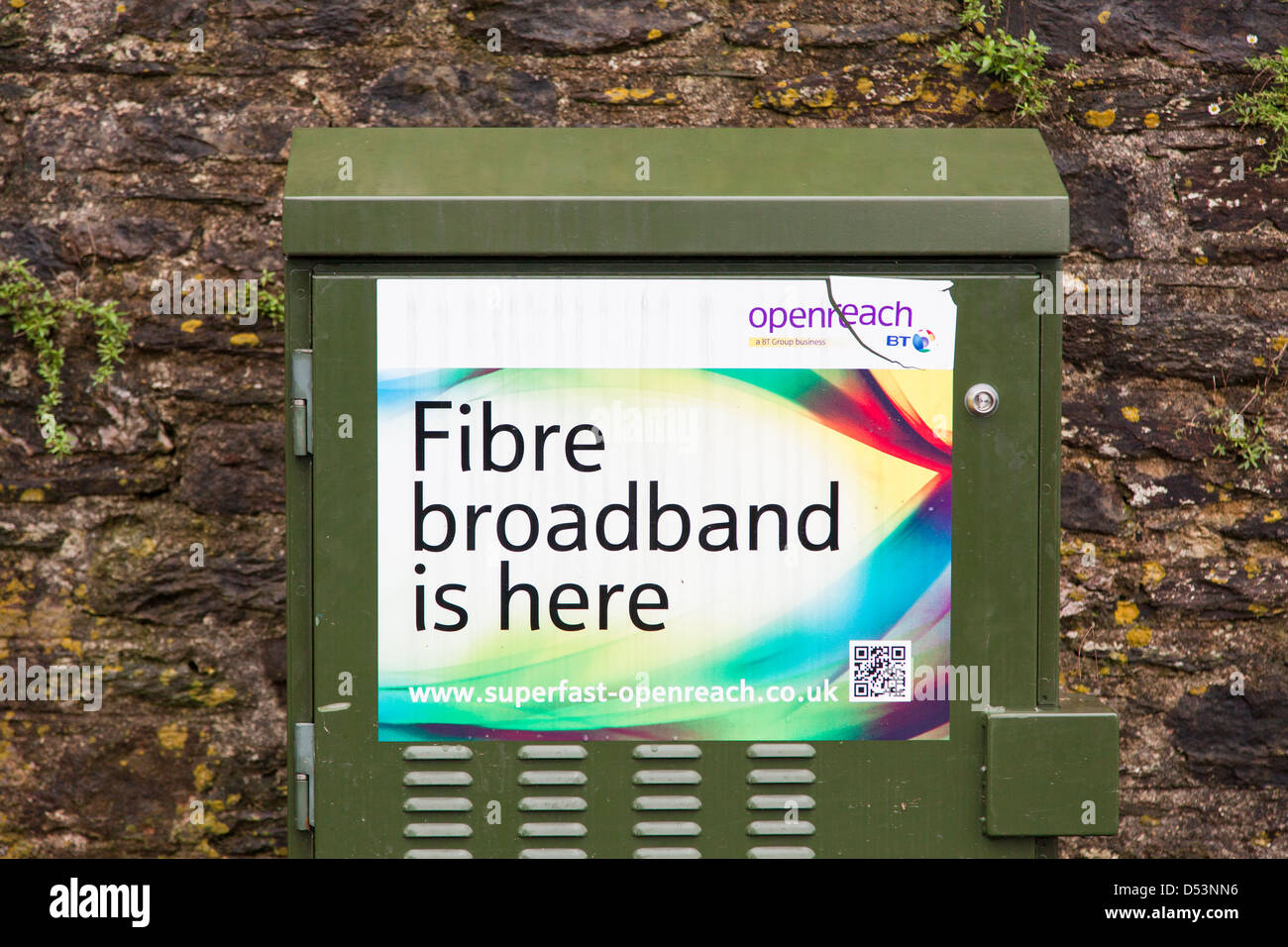 Telecommunications junction box with an advert for fibre broadband ...