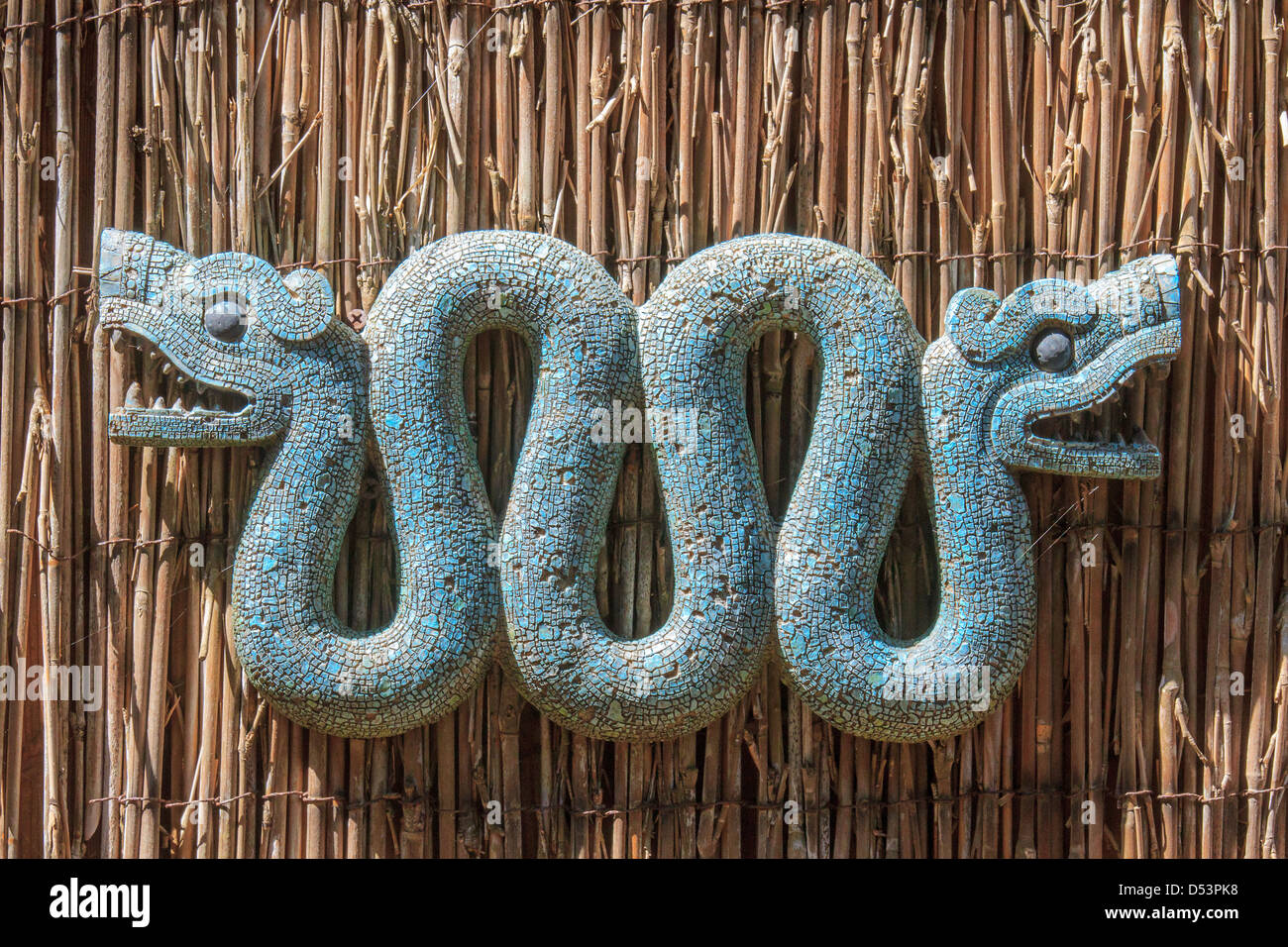 Chinese dragon symbol on bamboo mat Stock Photo - Alamy