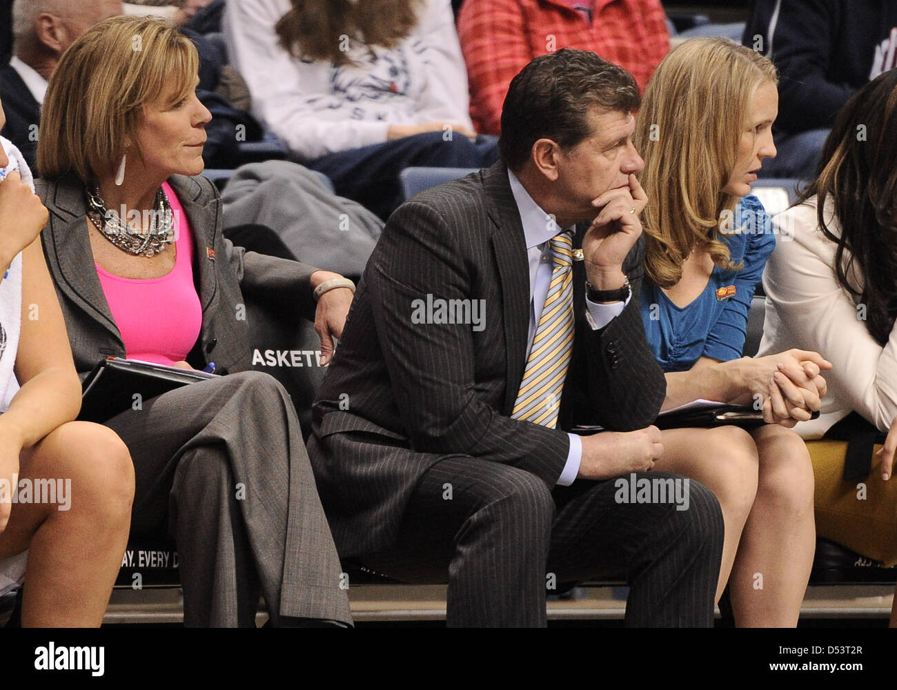 Shea ralph hi-res stock photography and images - Alamy