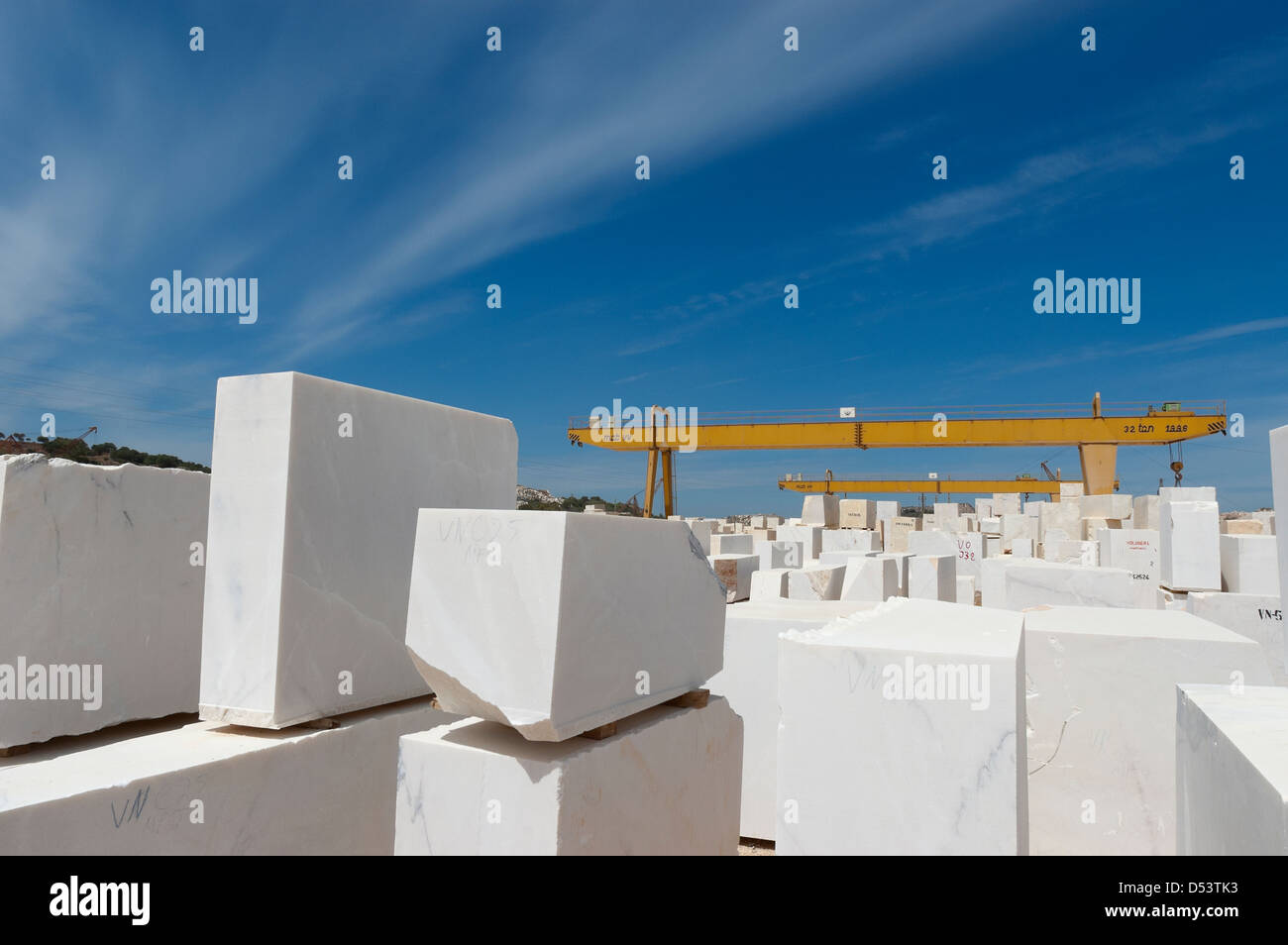 Marble handling hi-res stock photography and images - Alamy