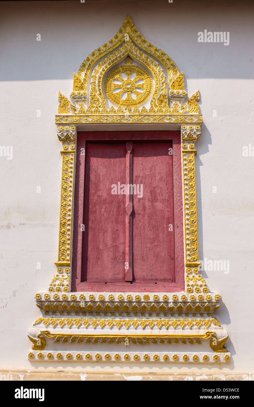 Thai style temple windows Stock Photo - Alamy