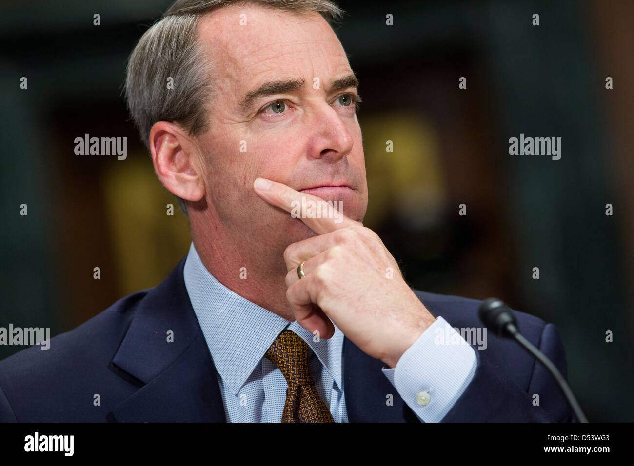 Thomas Horton, chairman, president and CEO of American Airlines and AMR Corporation, right Stock ...