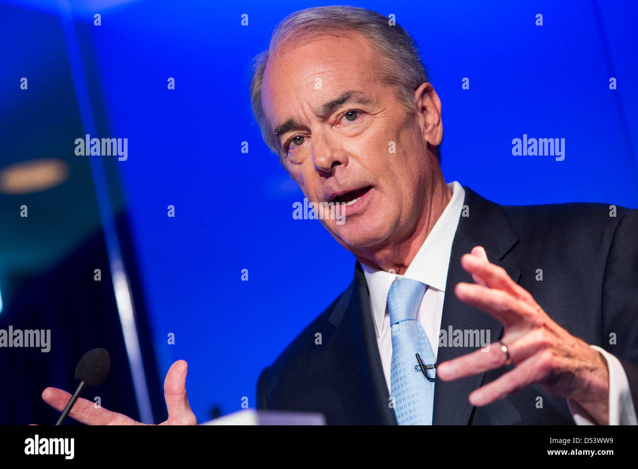 Jim Rogers, chairman, president and CEO of Duke Energy Stock Photo - Alamy