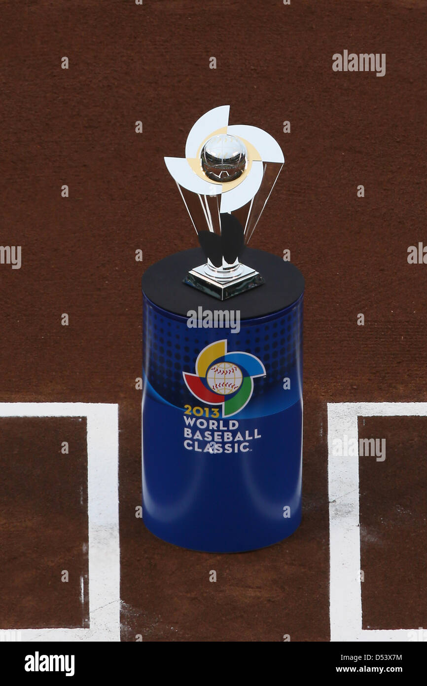 The WBC trophy, MARCH 19, 2013 - WBC : World Baseball Classic 2013 ...