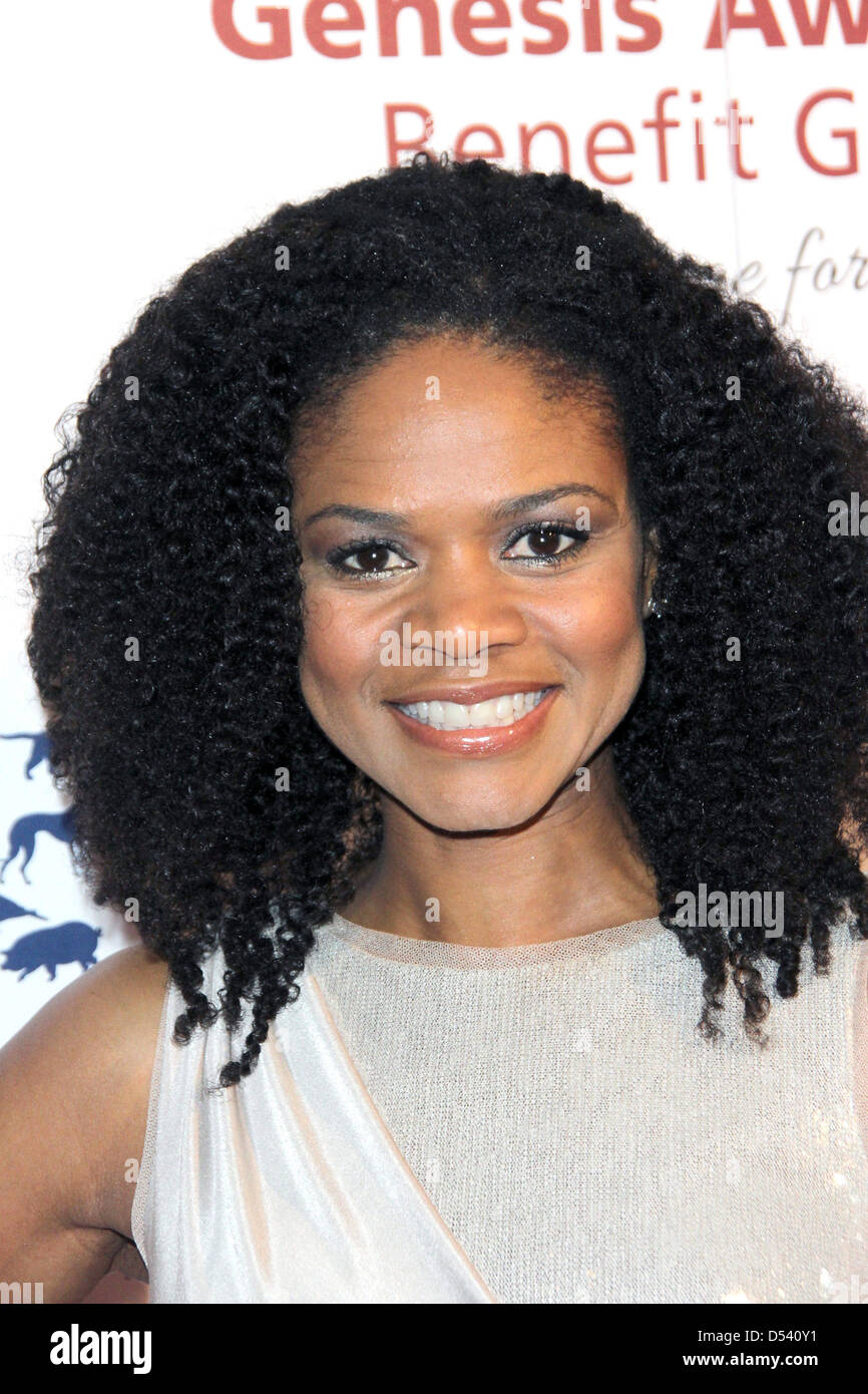 Los Angeles, USA. 23rd March, 2013. Kimberly Elise arrives at The ...