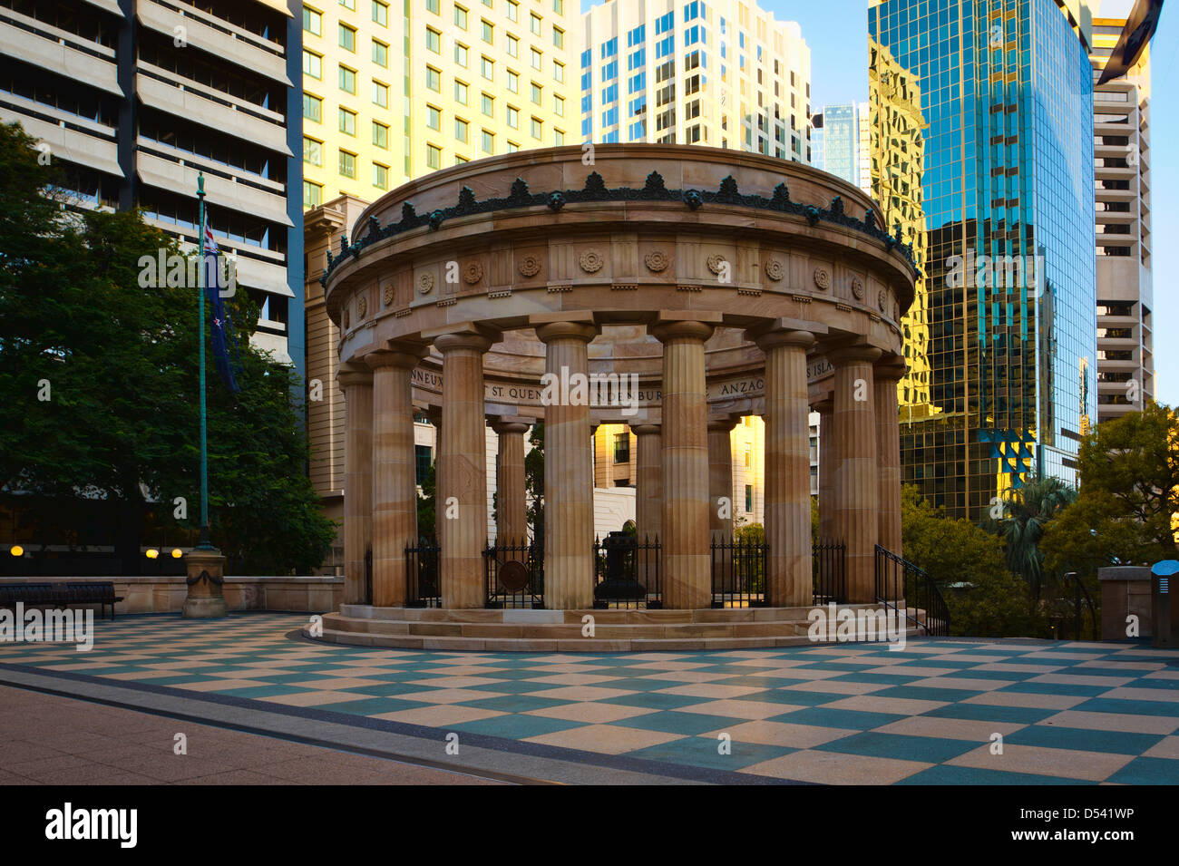 Shrine of Remembrance, Anzac Square, Brisbane Stock Photo - Alamy