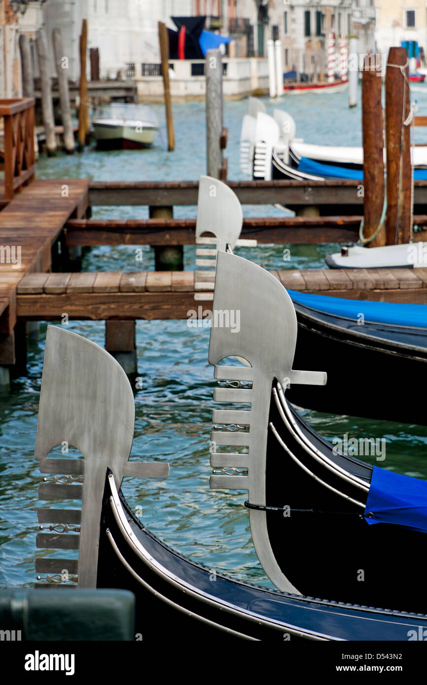 Gondola ferros hi-res stock photography and images - Alamy