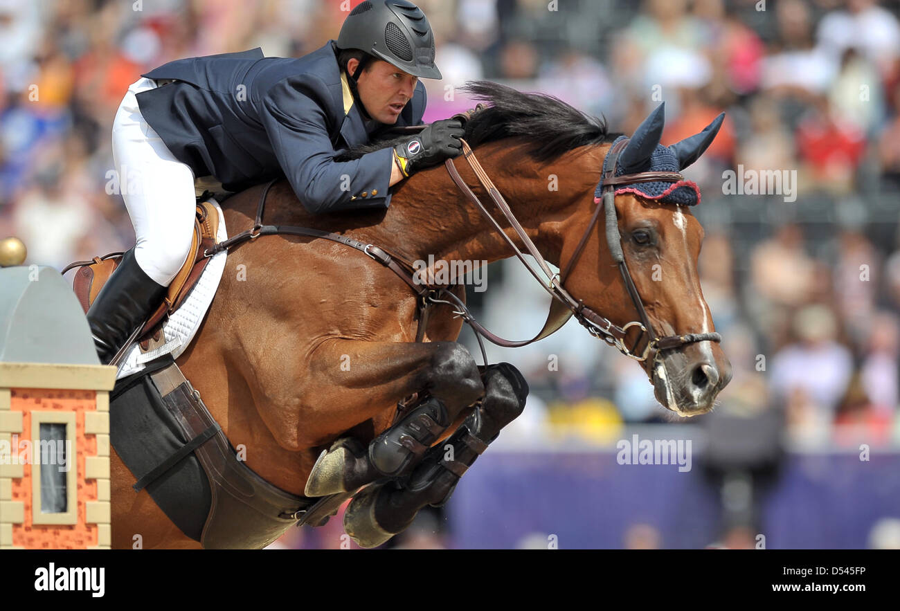 Olympics australia 30th olympiad greenwich park arena team showjumping ...