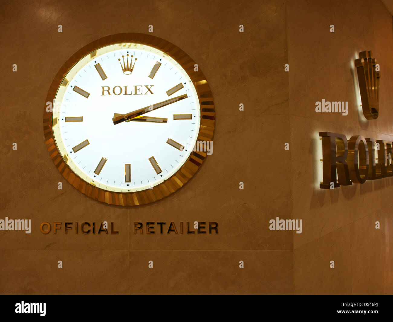 Rolex shop hi-res stock photography and images - Alamy