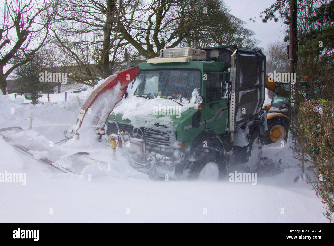 Mercedes Unimog High Resolution Stock Photography and Images - Alamy