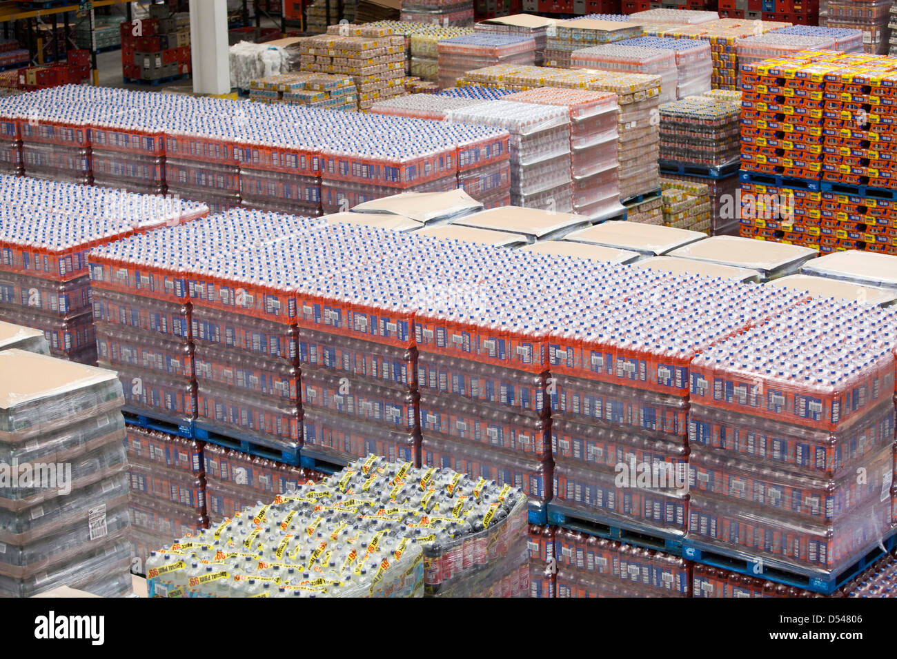 Irn bru factory hi-res stock photography and images - Alamy