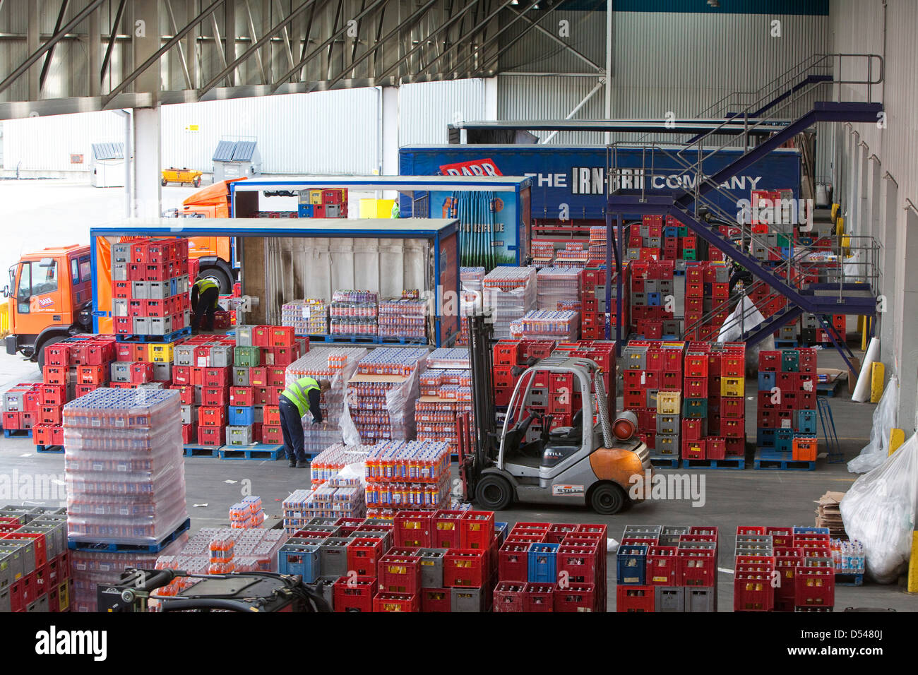 Irn bru factory hi-res stock photography and images - Alamy