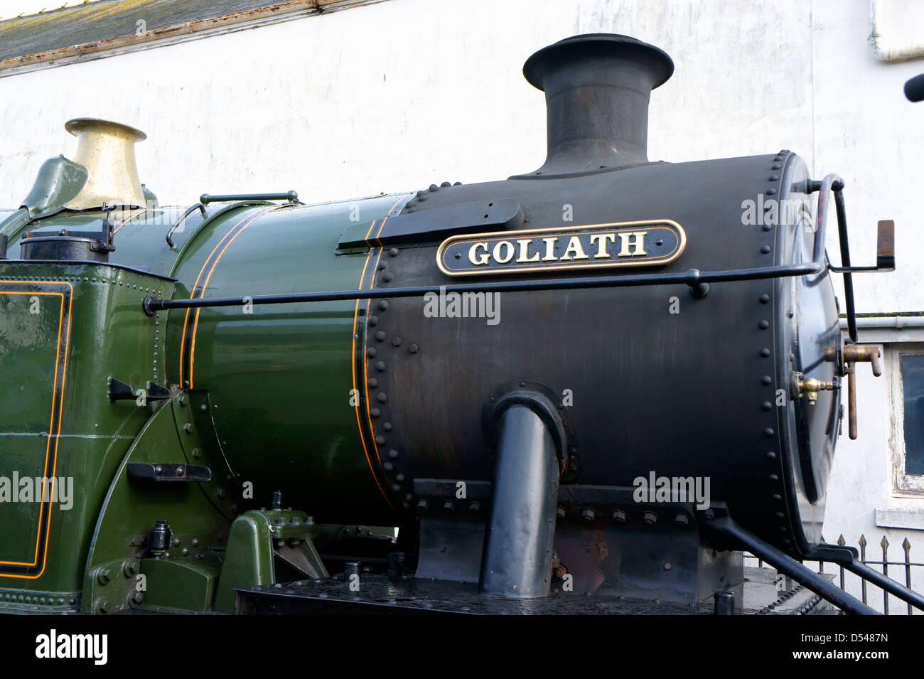 Steam locomotive goliath gwr 5205 hi-res stock photography and images ...